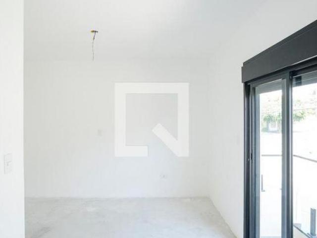 Casa à Venda Olímpico, 3 Quartos, 185 m² São Caetano do Sul