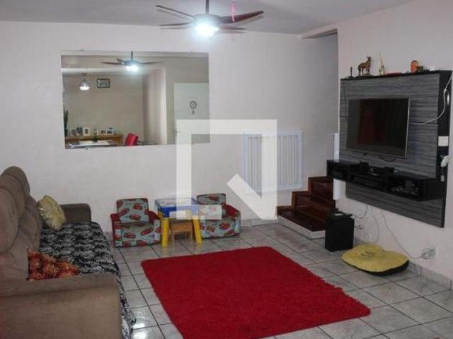 Casa à Venda Olímpico, 3 Quartos, 191 m² São Caetano do Sul