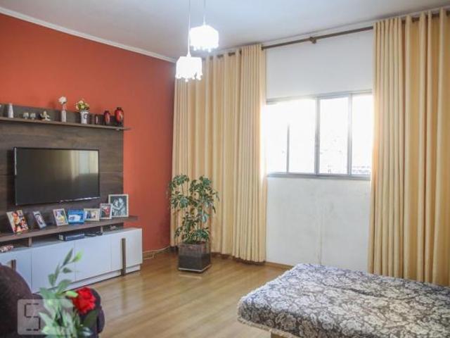 Casa à Venda Olímpico, 3 Quartos, 100 m2