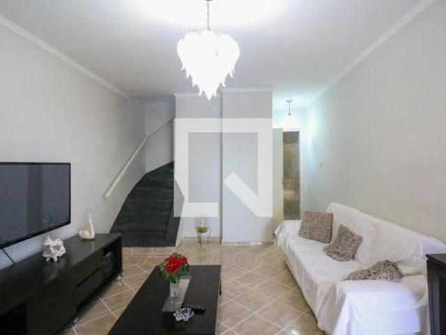 Casa à Venda Olímpico, 3 Quartos, 136 m2