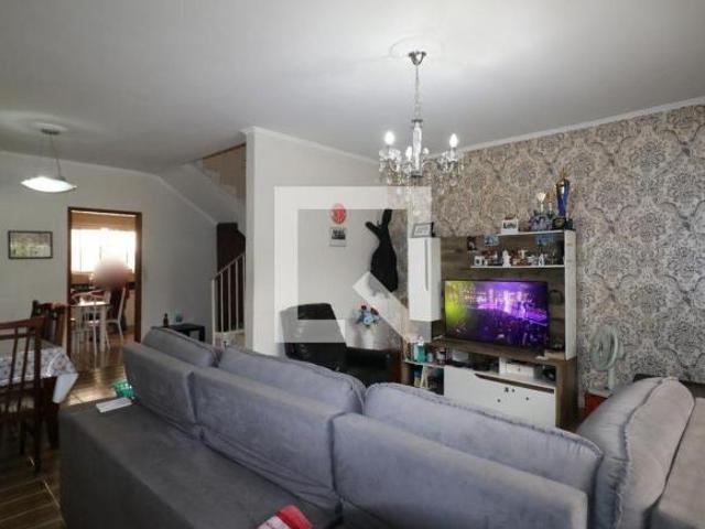 Casa à Venda Olímpico, 3 Quartos, 241 m2