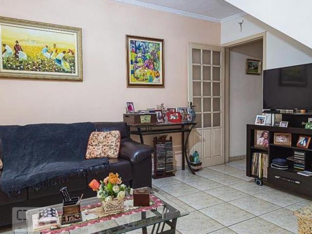 Casa à Venda Olímpico, 3 Quartos, 200 m2
