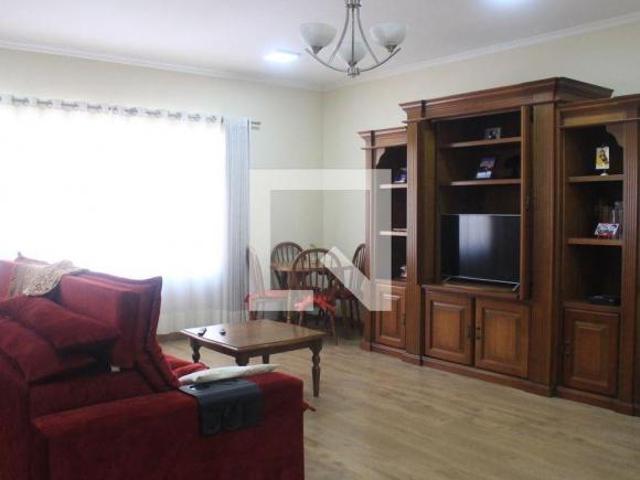 Casa à Venda Olímpico, 3 Quartos, 565 m2