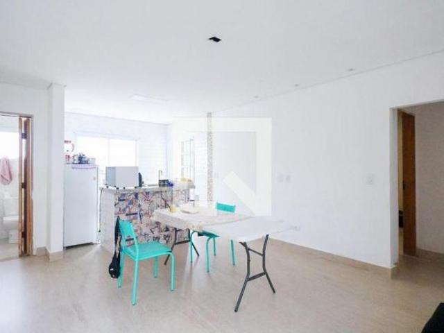 Casa à Venda Olímpico, 2 Quartos, 100 m2