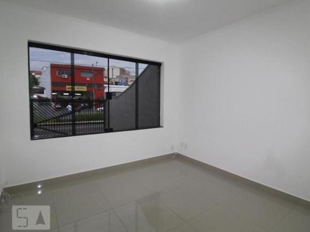 Casa à Venda Olímpico, 2 Quartos, 130 m2