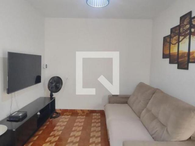 Casa à Venda Olímpico, 2 Quartos, 135 m2