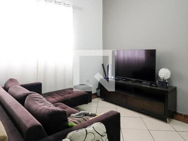 Casa à Venda Olímpico, 2 Quartos, 240 m2