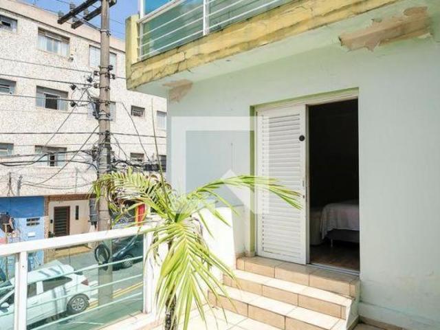 Casa à Venda Olímpico, 2 Quartos, 200 m² São Caetano do Sul