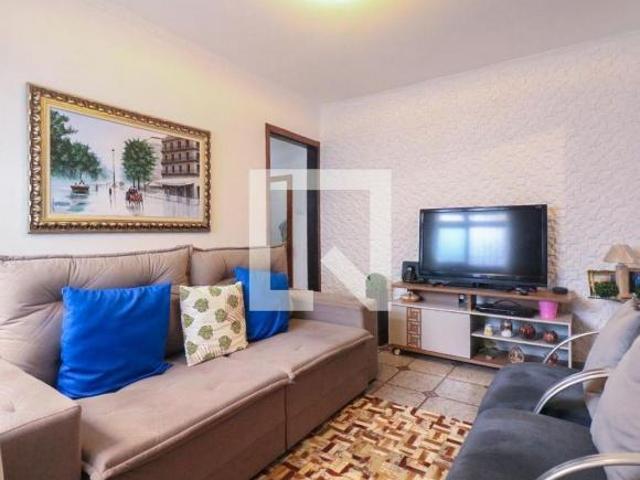 Casa à Venda Olímpico, 2 Quartos, 202 m2
