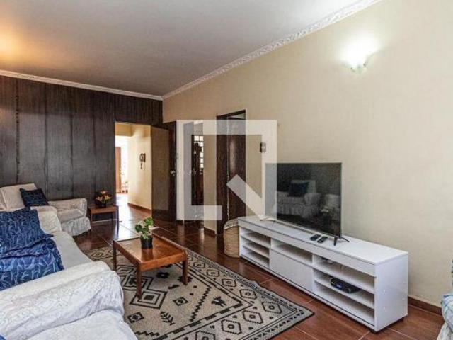 Casa à Venda Olímpico, 4 Quartos, 249 m² São Caetano do Sul