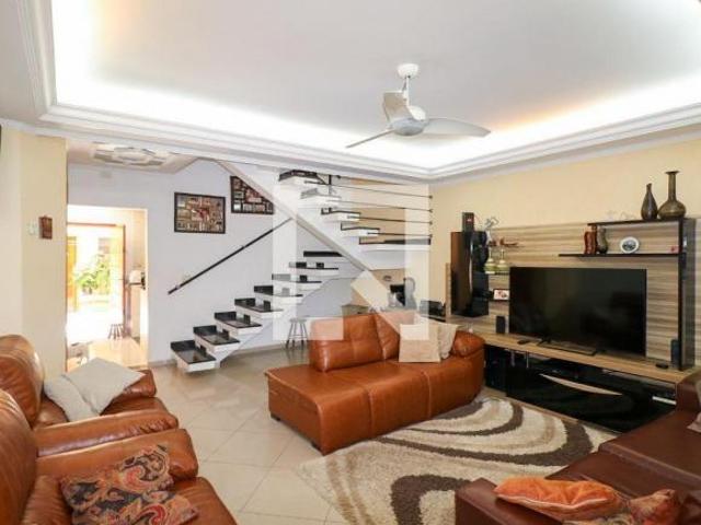 Casa à Venda Olímpico, 4 Quartos, 300 m2