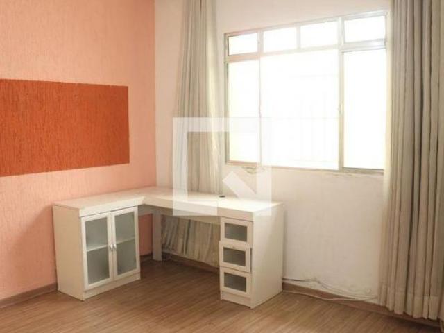 Casa à Venda Olímpico, 4 Quartos, 300 m² São Caetano do Sul