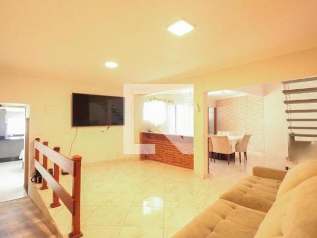 Casa à Venda Olímpico, 4 Quartos, 330 m2