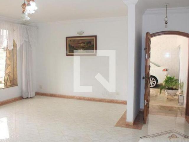 Casa à Venda Olímpico, 4 Quartos, 540 m2