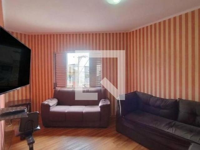 Casa à Venda Olímpico, 4 Quartos, 77 m2