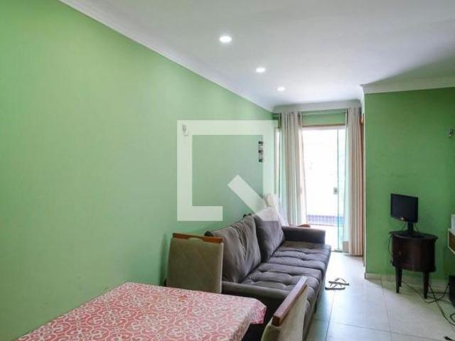 Casa à Venda Oswaldo Cruz, 2 Quartos, 458 m2