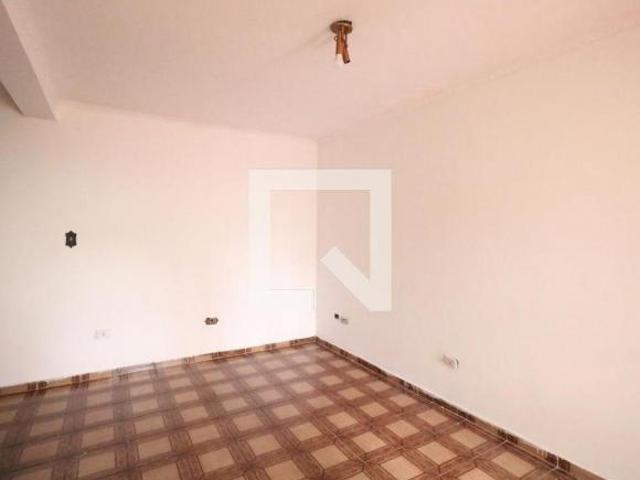 Casa à Venda Oswaldo Cruz, 2 Quartos, 105 m2