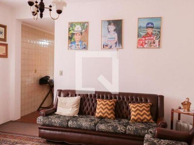 Casa à Venda Oswaldo Cruz, 2 Quartos, 177 m² São Caetano do Sul
