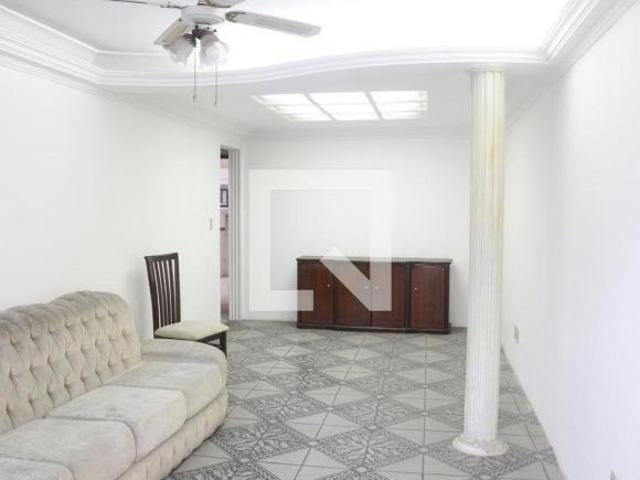 Casa à Venda Oswaldo Cruz, 3 Quartos, 160 m2