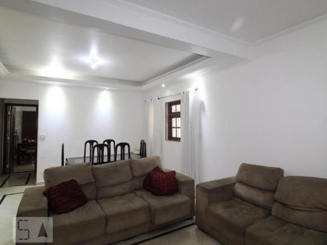 Casa à Venda Oswaldo Cruz, 3 Quartos, 177 m2