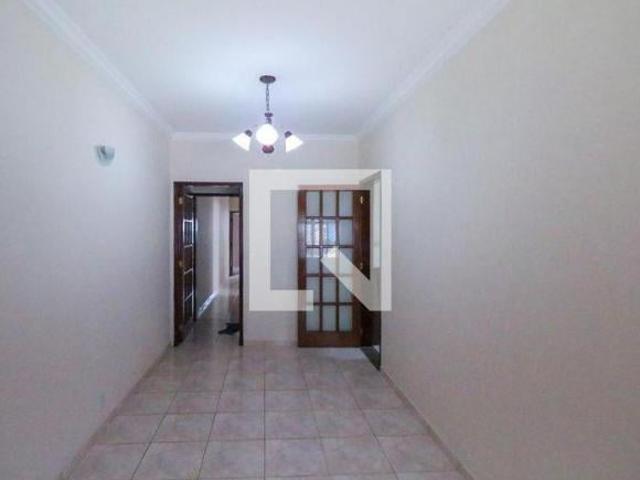 Casa à Venda Oswaldo Cruz, 3 Quartos, 250 m2