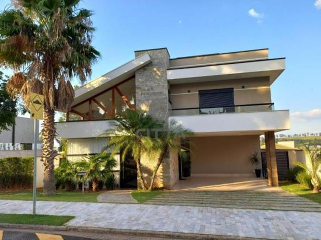 CASA A VENDA OU LOCAÇÃO NO ALPHAVILLE DOM PEDRO