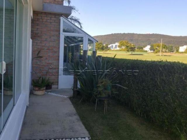 CASA À VENDA OU LOCAÇÃO NO CONDOMÍNIO PORTAL DO JAPY CABREÚVA/SP