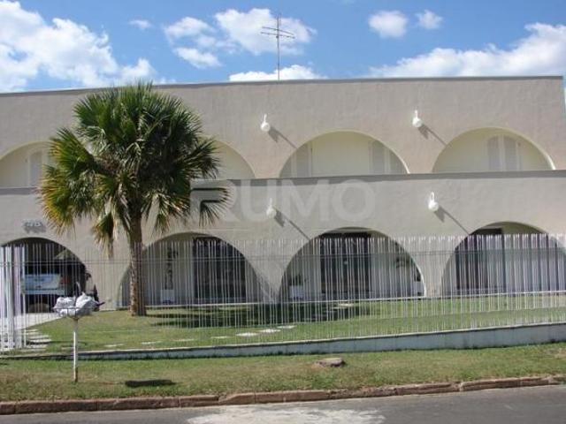 Casa à venda ou locação no Parque Taquaral Campinass