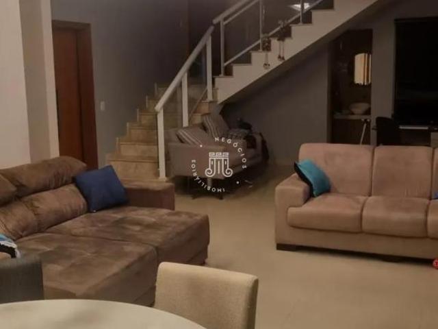 CASA À VENDA OU LOCAÇÃO NO RESIDENCIAL VILLAGE MORRO ALTO EM ITUPEVA/SP
