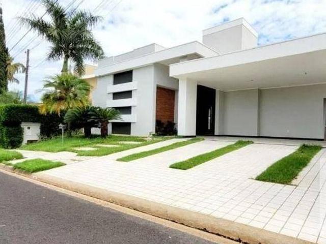 Casa à venda ou locação com de 4 dormitórios e 2 vagas de garagem /Próximo a Represa Municipal