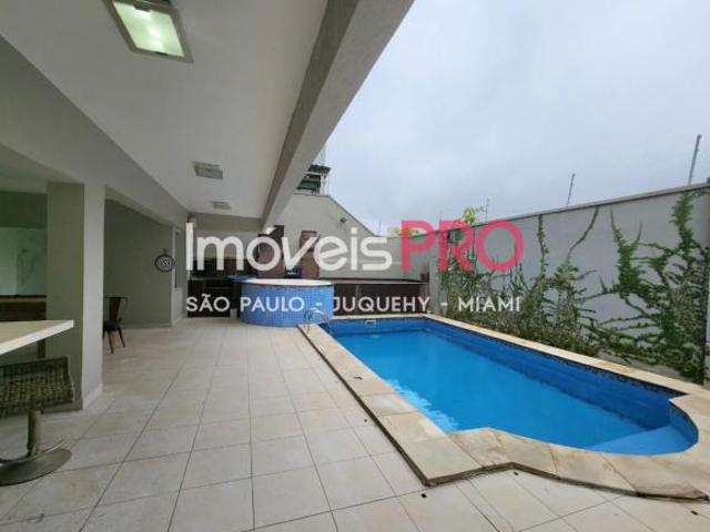 Casa a venda ou locação comercial ou residencial no Morumbi com 501m², 10 vagas, 5 dorms e lazer
