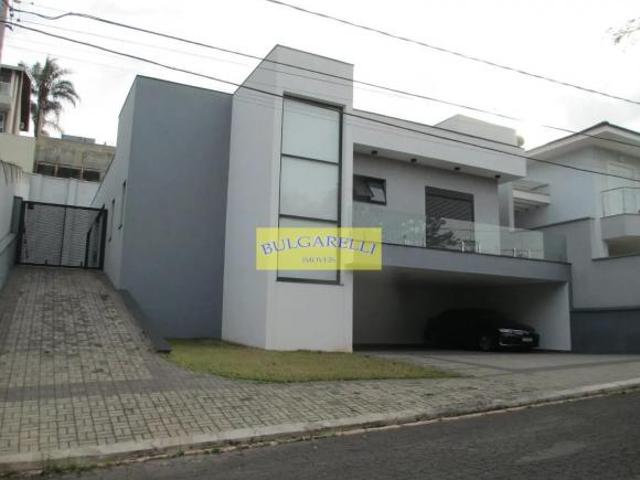 CASA A VENDA OU PERMUTA ALTO PADRÃO EM CONDOMINIO FECHADO NO BAIRRO DO CAXAMBU FAMOSO PELAS VINICUL