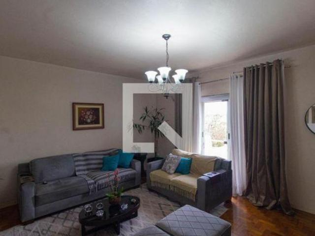 Casa à Venda Ouro Branco, 3 Quartos, 206 m² Novo Hamburgo