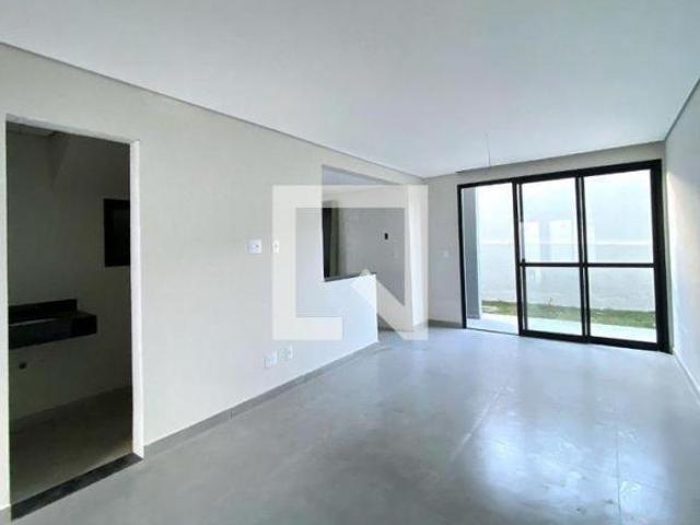 Casa à Venda Ouro Preto, 4 Quartos, 124 m² Belo Horizonte