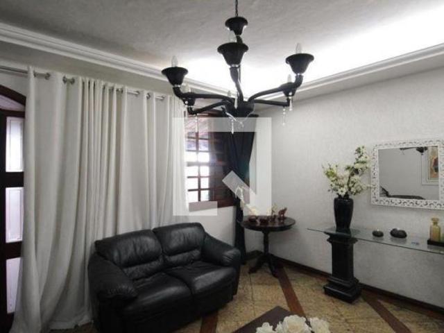 Casa à Venda Ouro Preto, 5 Quartos, 551 m² Belo Horizonte
