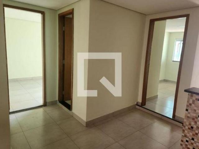 Casa à Venda Ouro Preto, 2 Quartos, 74 m² Belo Horizonte