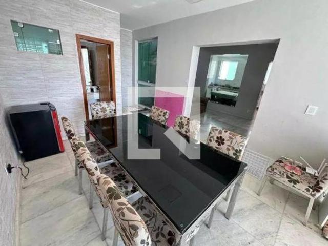 Casa à Venda Ouro Preto, 3 Quartos, 292 m² Belo Horizonte