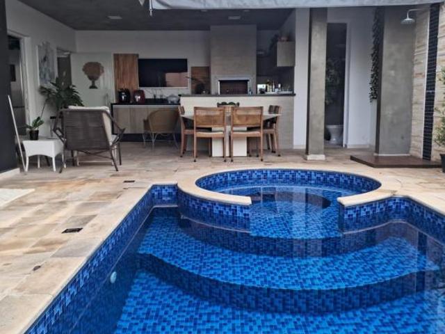 Casa a venda / locação Cond Mont Blanc Sorocaba 5 suítes Completa, Oportunidade