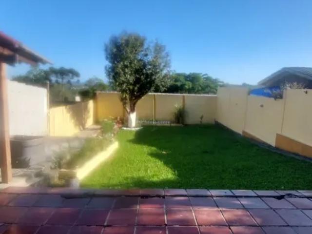 Casa à venda localizada na tranquila Rua Piacaba