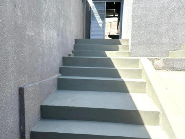 CASA A VENDA LOCALIZADA NA AV. DOS EXPEDICIONÁRIOS, VILA SÃO PAULO, JUNDIAI SP. São 2 dormitórios