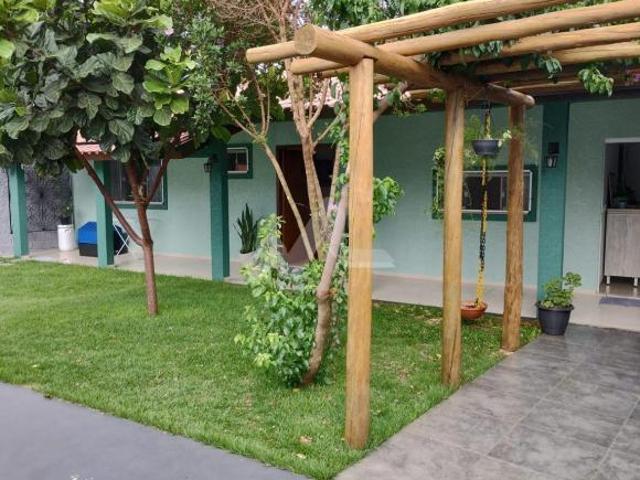 Casa a venda, localizada no Jardim Panorama, Toledo PR