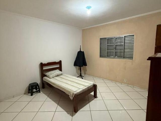 Casa á venda localizado no bairro Jd Pinheiros Jaguariúna SP