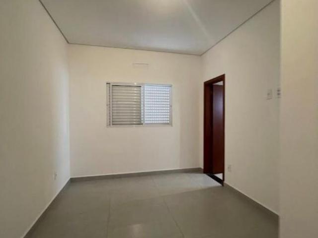 Casa á venda Localizado no Bairro Vila Guedes Jaguariúna SP Área construída: 190m²