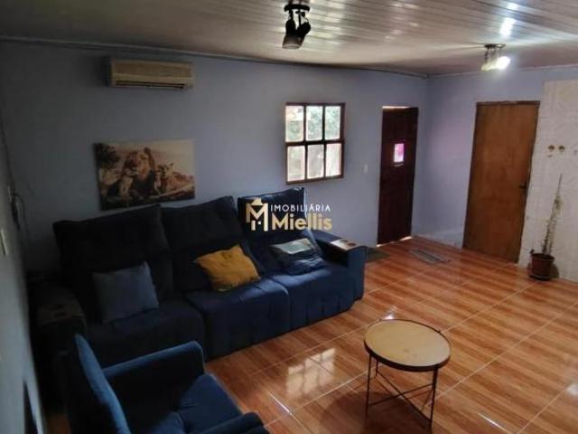 CASA Á VENDA LOMBA DO PINHEIRO