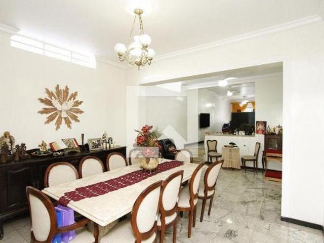 Casa à Venda Lagoinha, 3 Quartos, 400 m² Belo Horizonte