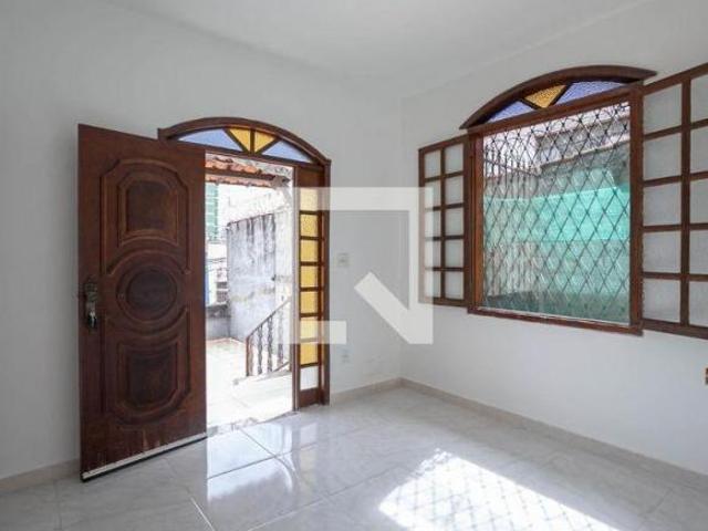 Casa à Venda Lagoinha, 4 Quartos, 300 m² Belo Horizonte