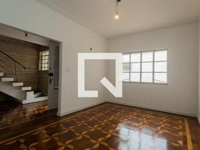 Casa à Venda Lapa, 4 Quartos, 150 m2