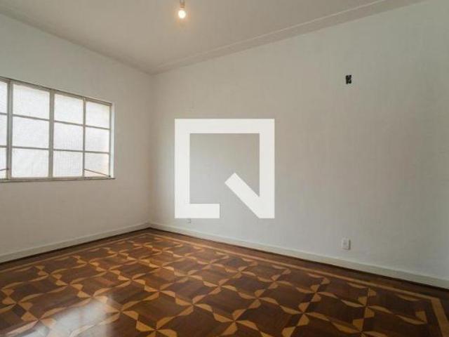 Casa à Venda Lapa, 4 Quartos, 150 m2