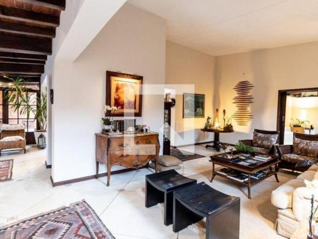 Casa à Venda Lapa, 4 Quartos, 550 m2