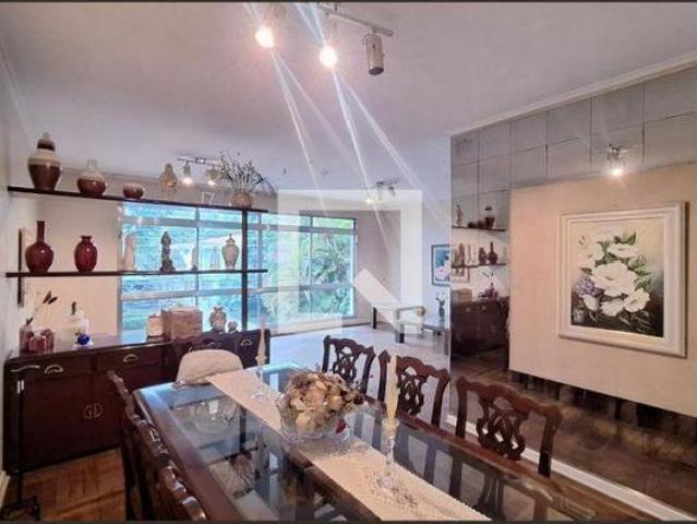 Casa à Venda Lapa, 3 Quartos, 244 m2